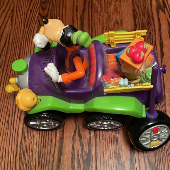 Mattel | Toys | Mattel Disney Goofy Remote Controlled Car With New ...